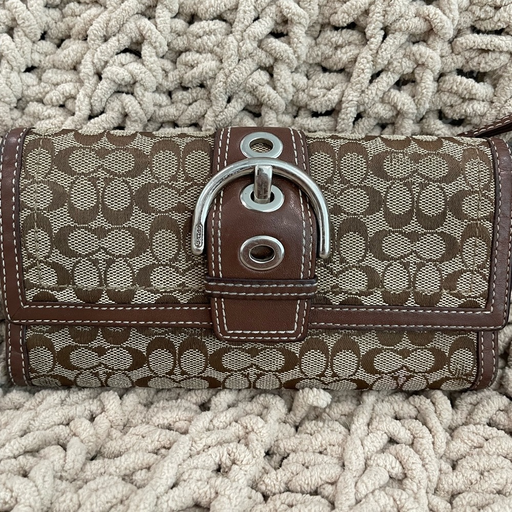 Authentic Coach Trifold Buckle Checkbook Wallet - Gem